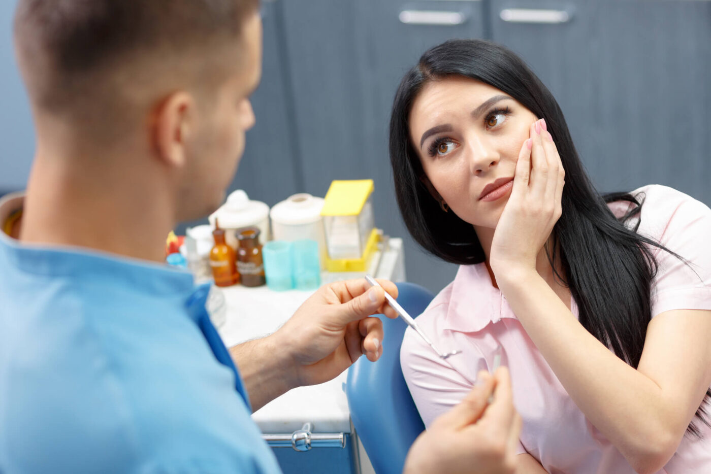 Signs You Need to Visit Your General Dentist - Dee for Dentist
